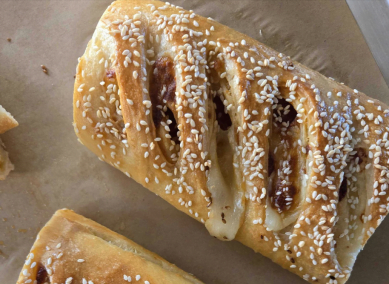 Copycat Sbarro Pepperoni Stromboli - Easy Recipes Life