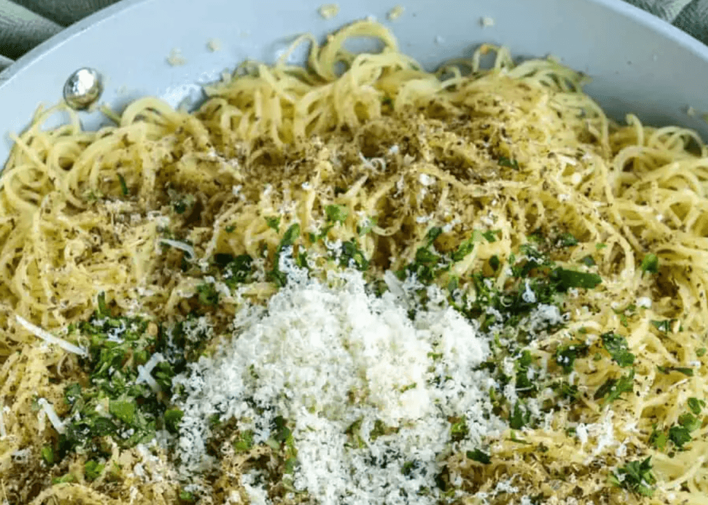 Angel Hair Pasta with Garlic and Parmesan - Easy Recipes Life