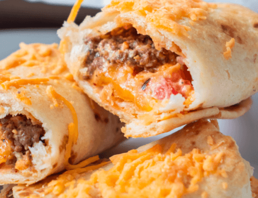 Cheesy Beef Taco Pockets - Easy Recipes Life