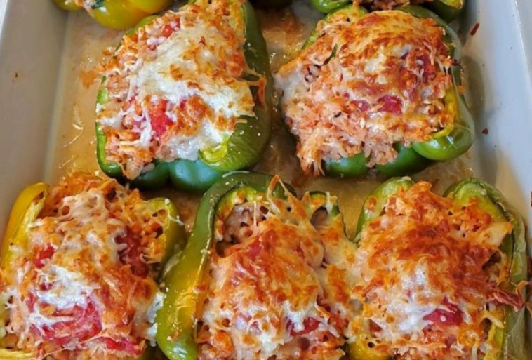Chicken Parmesan Stuffed Peppers - Easy Recipes Life