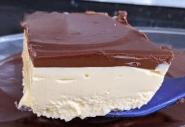 No Bake Chocolate Eclair Icebox Cake - Easy Recipes Life