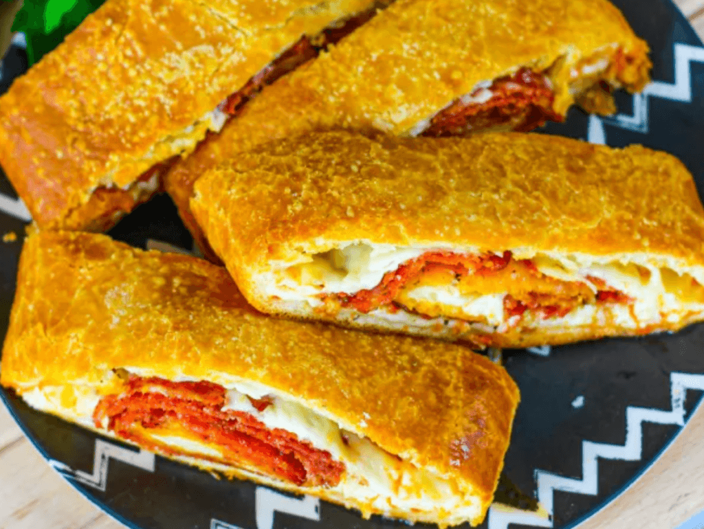 Pepperoni Pizza Bread - Easy Recipes Life