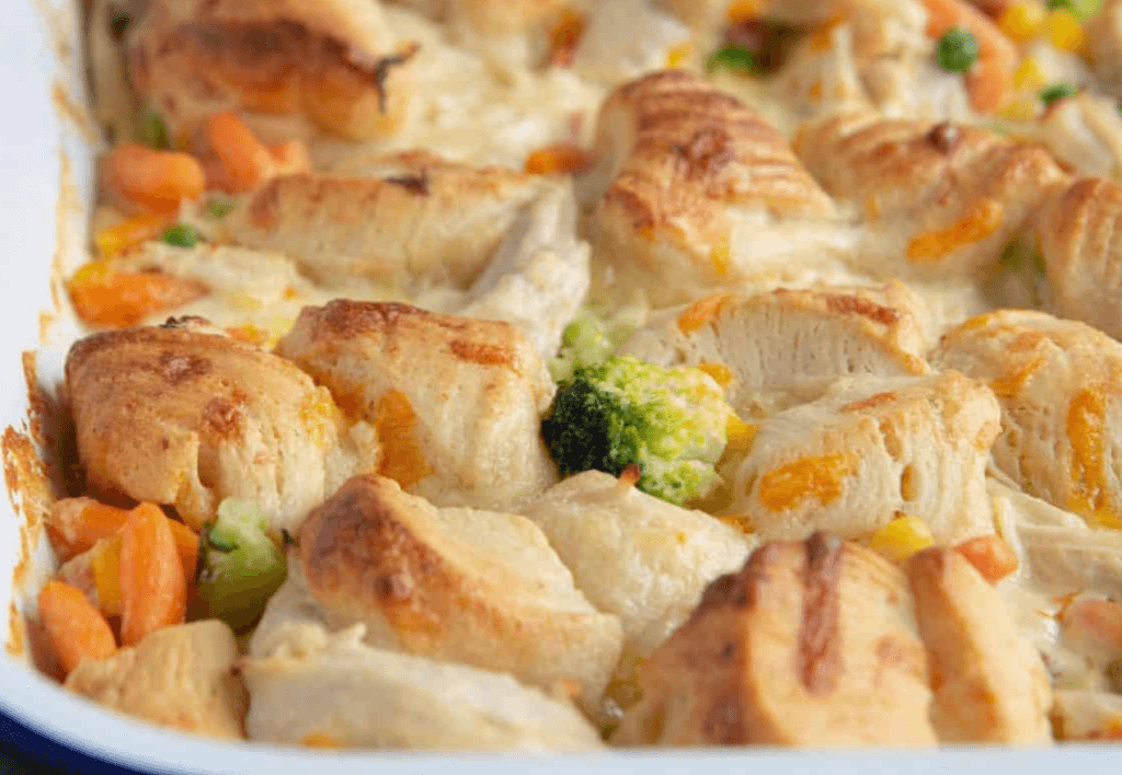 Bubble Up Chicken Pot Pie Casserole - Easy Recipes Life
