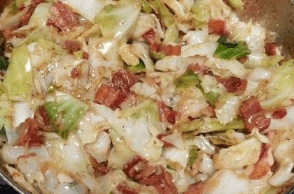 Fried Cabbage and Bacon with Onion - Easy Recipes Life