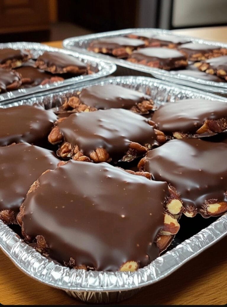 Homemade Turtle Candy with Pecans and Caramel - Easy Recipes Life